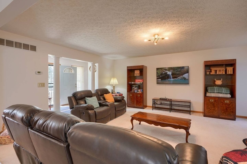 Ranch Retreat In The Heart Of Hocking Hills - Hocking Hills State Park, OH