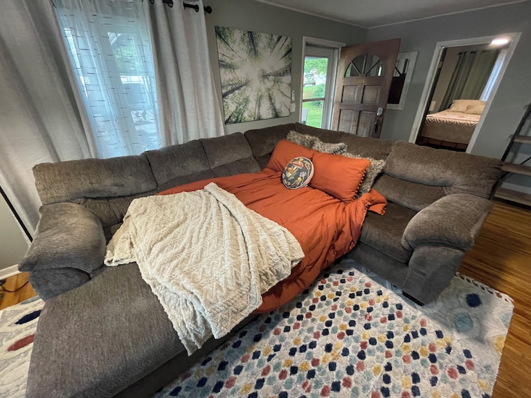 Adorable, Cozy Home In The Ozark Scenic Riverways Ready For A Weekend Get-a-away - Eminence, MO