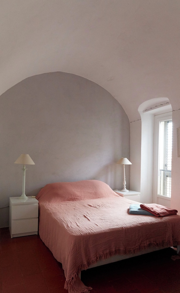 Amazing Apartment With Wifi In Lumio - Lumio