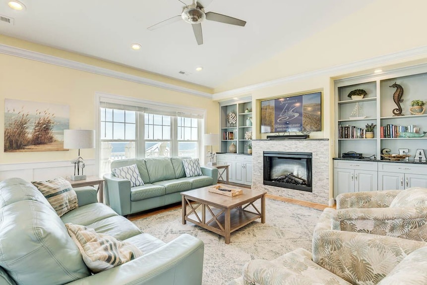 All Inn | Oceanfront | Private Pool And Hot Tub - Virginie