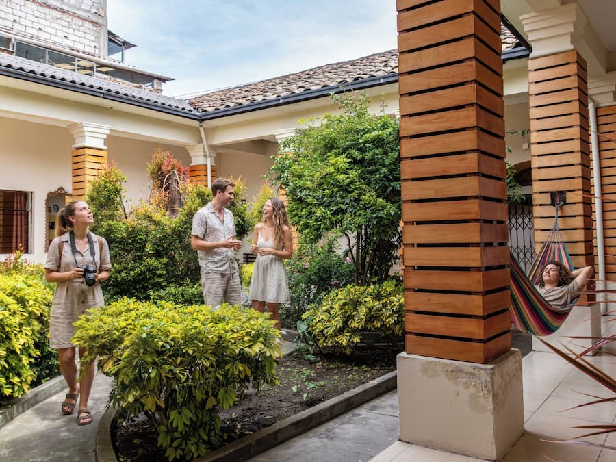 Quarto conforto, vista para o jardim | Vista do quarto