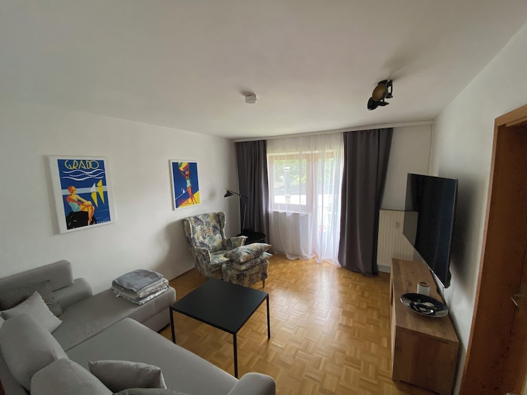 Apartment Up To 2 Pers., 55sqm, 1 Bedroom, Balcony - Chiemsee