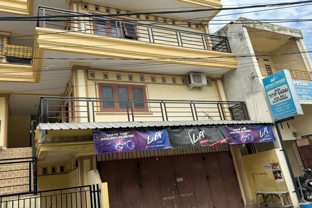 Hotel O Kos Rian - Makassar