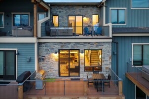 Casa, 4 quartos | Opções para refeição ao ar livre