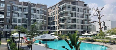 Apartamento, 1 quarto, acessível, piscina privativa | Piscina | Piscina exterior