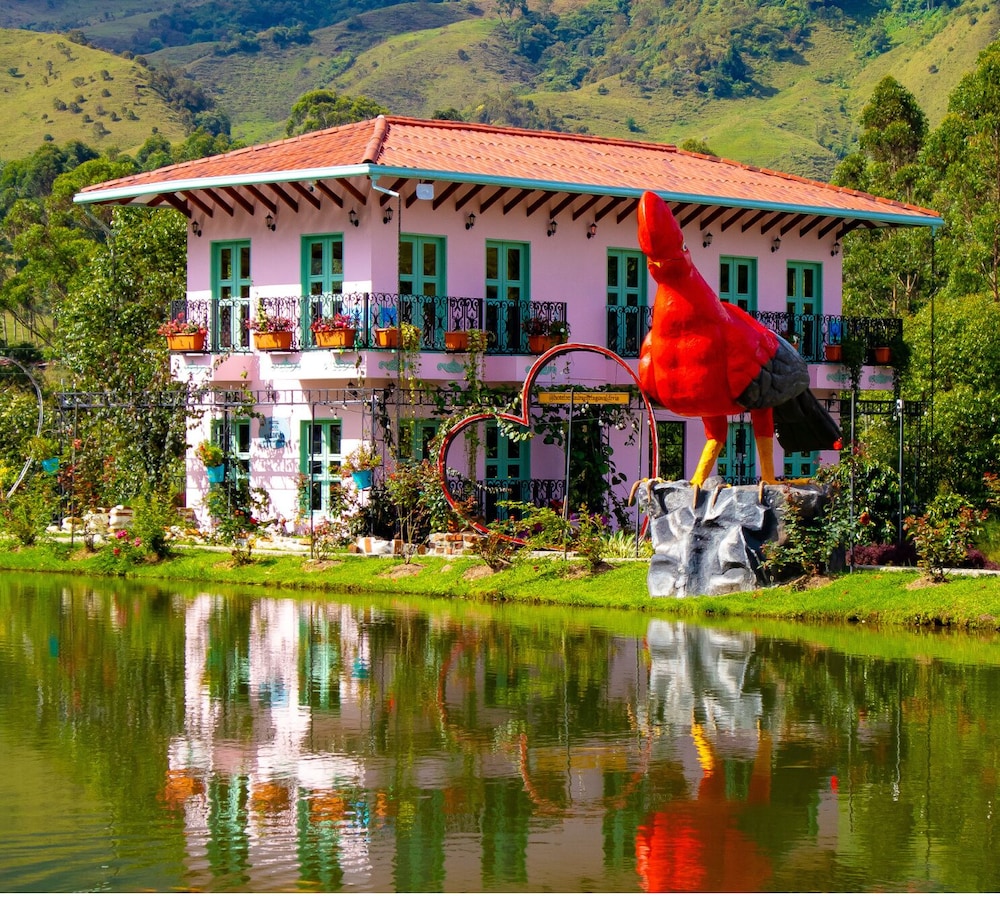 Hotel Lago Valdivia - Jardín