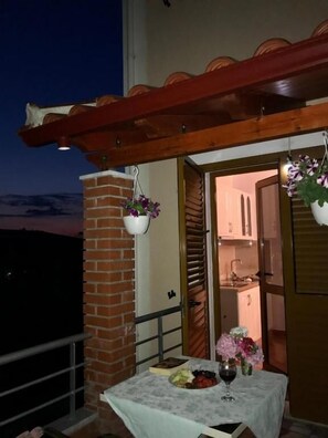 Suite Familiar, 1 quarto, varanda, Vista para a cidade | Varanda