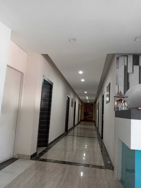 The Elephant Hotel - Rohtak