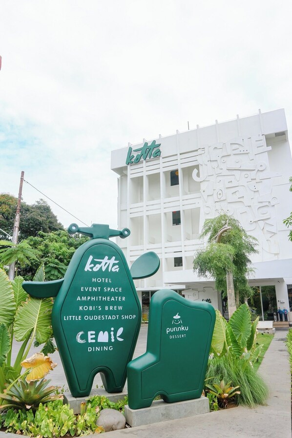 Kotta Hotel Semarang (Semarang, ), Semarang hotel discounts | Hotels.com