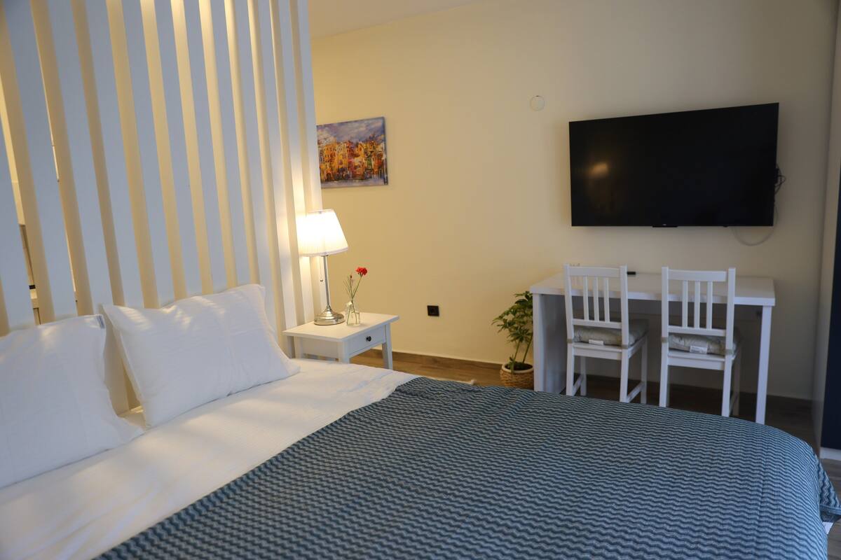 Quarto Duplo ou Twin | Secretária, quartos insonorizados, Wi-fi grátis