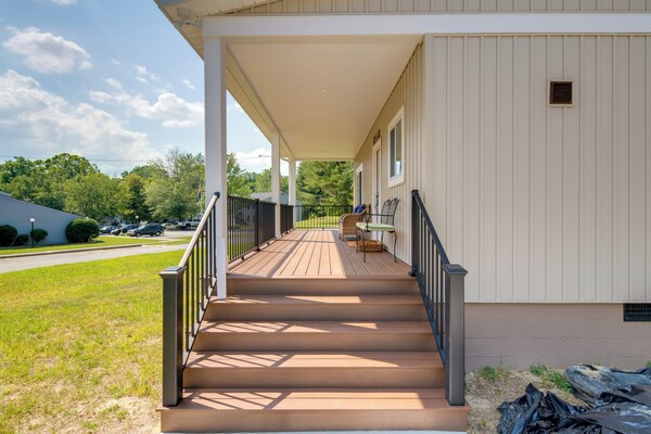 Peaceful Hendersonville Home < 2 Mi To Main St! - Hendersonville, NC