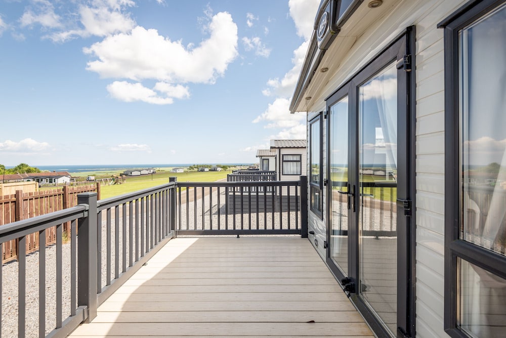 Lodge No 1 | St Andrews Lodge Park - Strathkinness | Vrbo