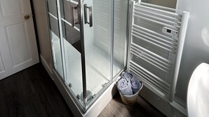 Apartamento | 2 quartos, Wi-fi grátis, roupa de cama fornecida
