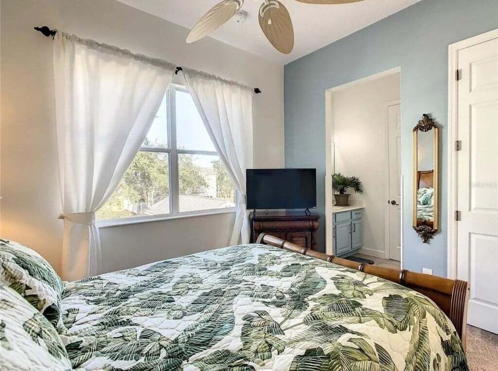 Last Minute Disney Getaway! Luxury Villa with Private Pool. Book Now ...