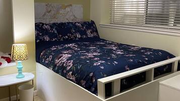 Secretária, quartos insonorizados, ferro/tábua de engomar, Wi-fi grátis