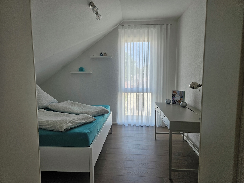 Sehr Attraktive Luxuriöse Wohnung Mit Herrlichem Alpenblick! - Markdorf
