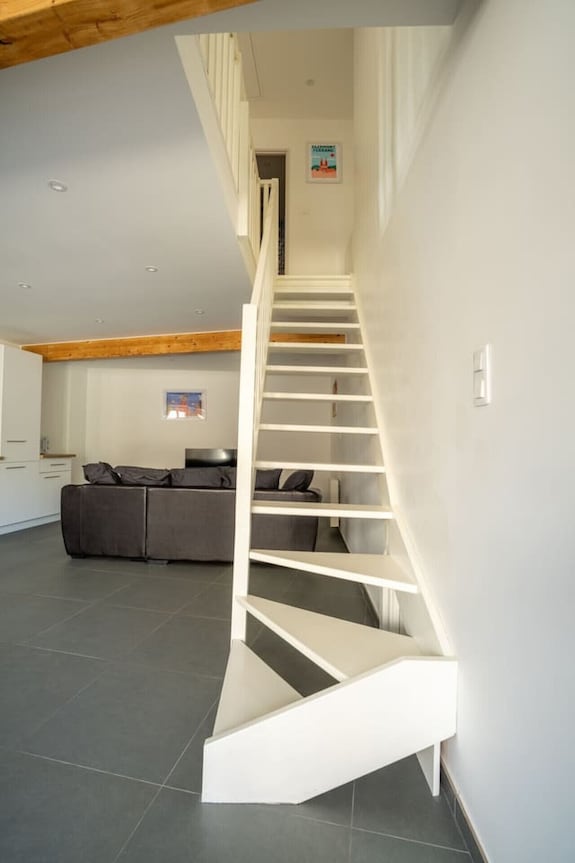 Large House With Terrace - Issoire