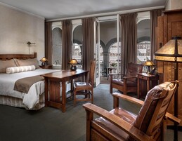 Quarto Individual Deluxe | Ferro/tábua de engomar, Wi-fi grátis, roupa de cama fornecida