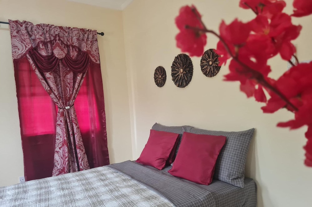 Condo In Gros Islet 10 Mins Drive To Beach - Santa Lucía