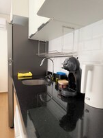 Estúdio Clássico, Vista para a cidade | Cozinha privada | Uma cafeteira/bule, uma chaleira elétrica 