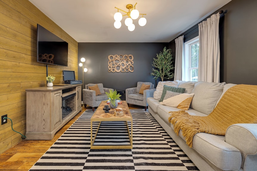 25% Off ~ Sauna, Hottub, Music, Games, Pets, 6tvs, Firepit, Fullkitchen - Shenandoah National Park