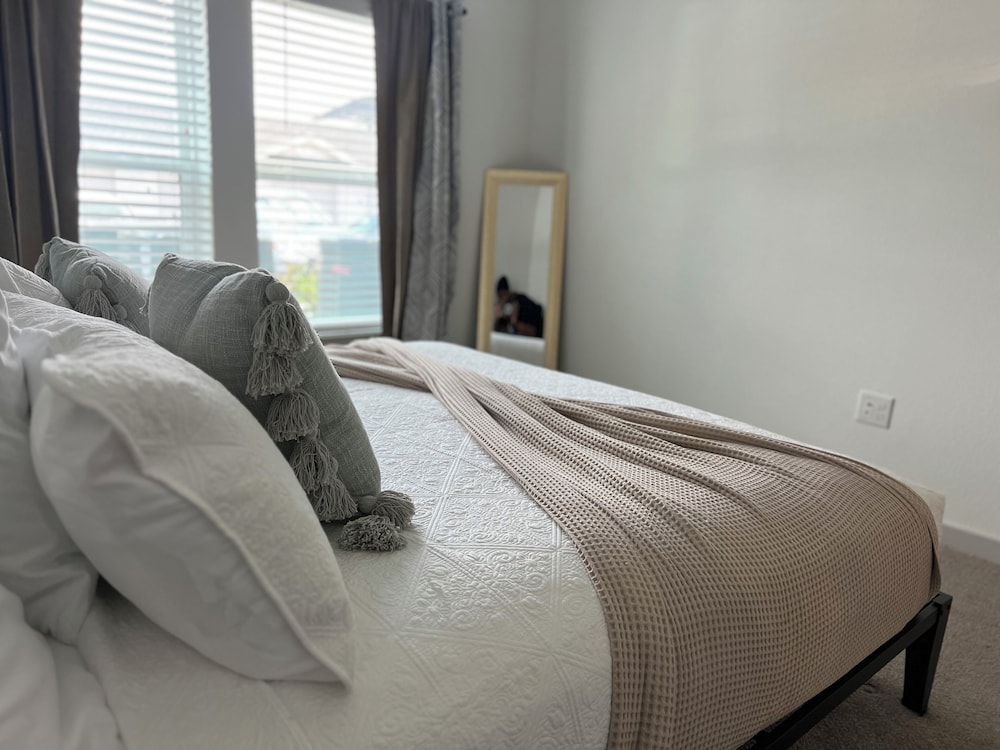 Serene Sands Retreat- 10 Minutes From Downtown 15 Minutes From Mayo Clinic - Jacksonville, FL