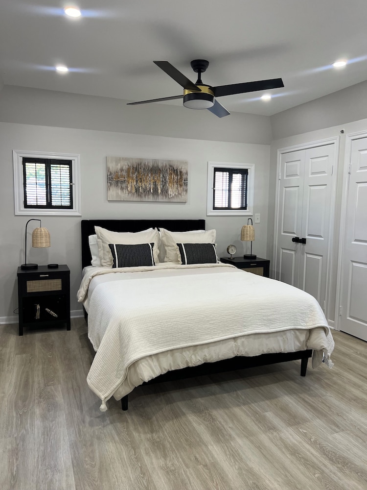 Newly Renovated Loft Villa at Norwich Spa, minutes to Mohegan Sun ...