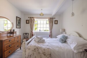 Casa de Campo | 2 quartos, roupa de alta qualidade, berço de viagem, Wi-fi grátis