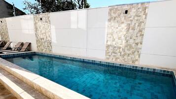 Piscina exterior