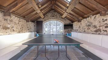 Casa de Campo, vista para o jardim | Sala de estar | Televisor LED, Netflix, serviços de streaming