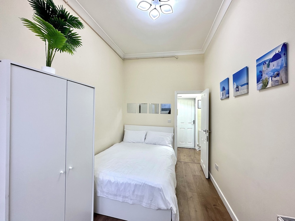London Euston Guest House Sleeps 4 - Saint Pancras Station - London