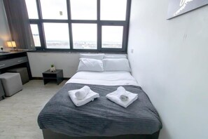 Apartamento | 1 quarto, Wi-Fi de cortesia, roupa de cama