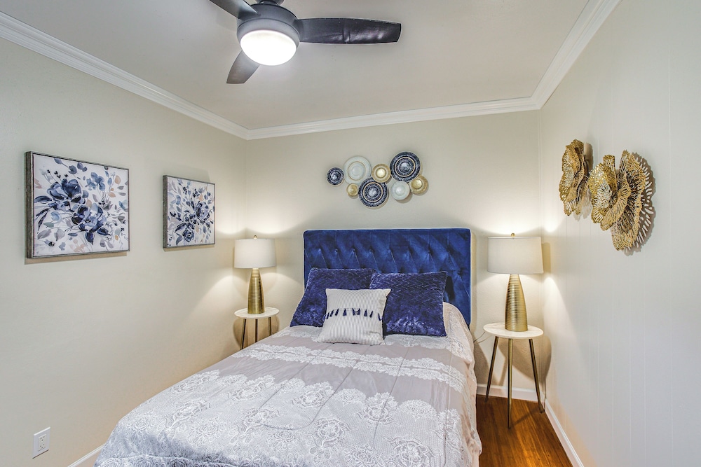 Tacoma Retreat W/ Fire Pit - Walk To Lake Access! - Tacoma, WA