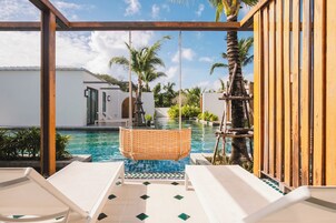 Standard Lagoon Villa (Free Drop-off Airport Transfer) | Terraço/pátio