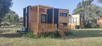 Casa de Campo de Luxo, varanda | Cofre no quarto, secretária, Wi-fi grátis