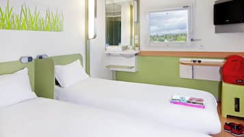 Quarto duplo, 2 camas de solteiro | Quartos à prova de som