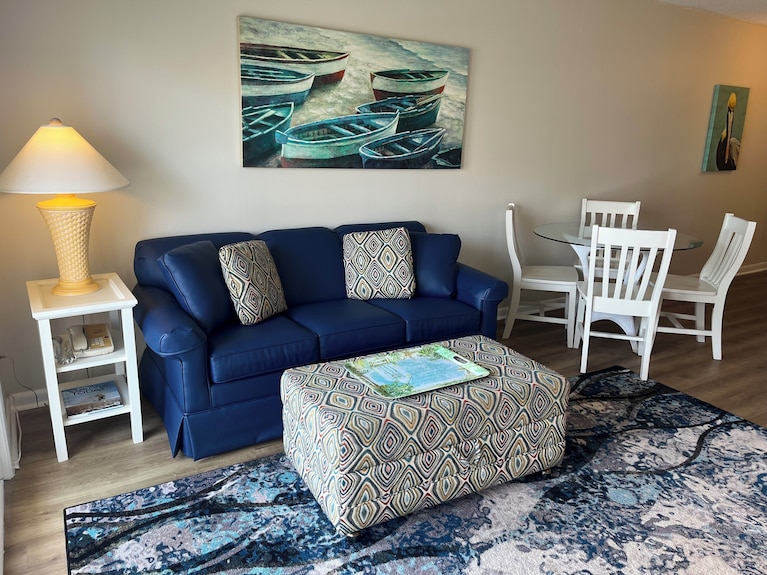 Summer Sands- Splish Splash Room 405 - Wilmington, NC