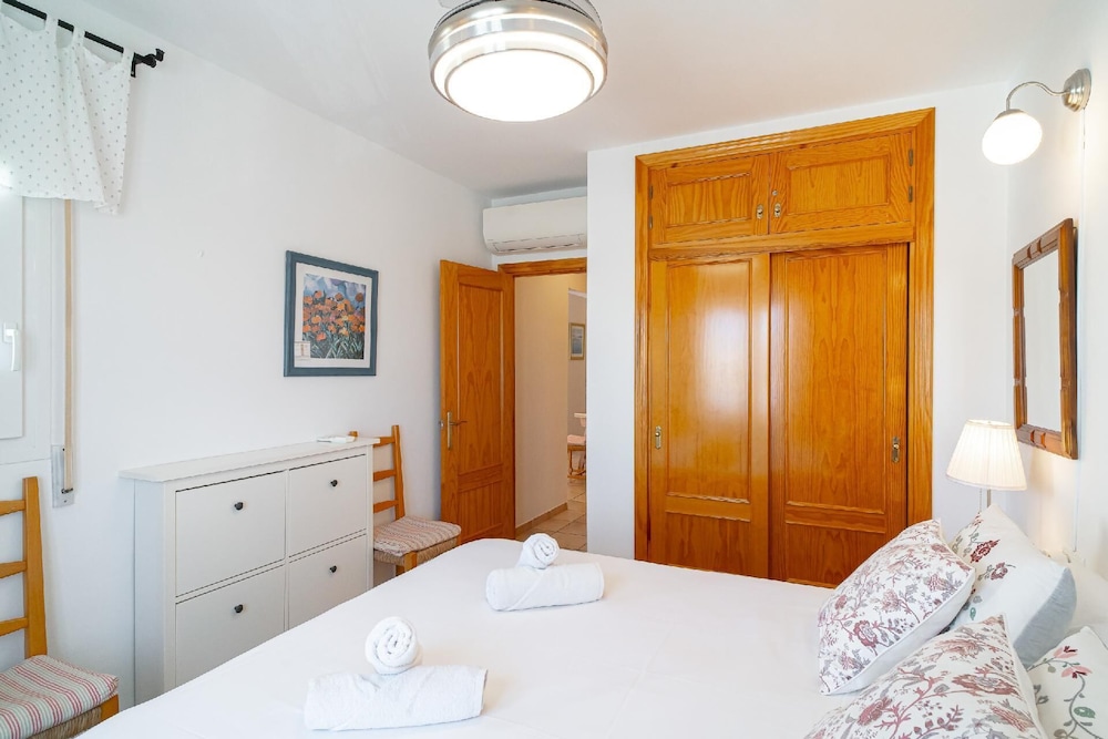 Holiday Apartment Nerja For 1 - 4 Persons With 2 Bedrooms - Holiday Apartment - Nerja