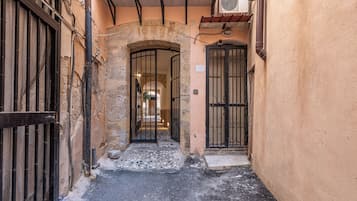 Entrada do alojamento