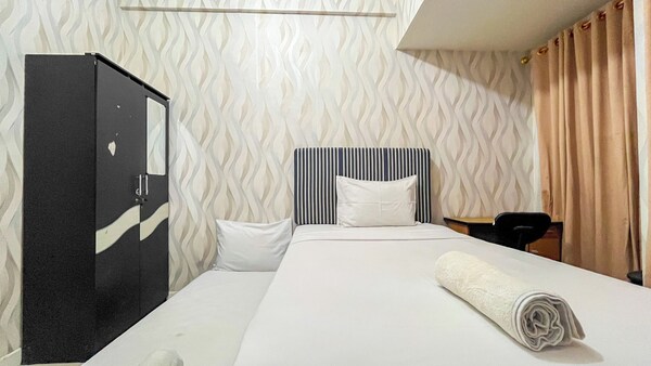 Good Place Studio Apartment At Vida View Makassar - Makassar