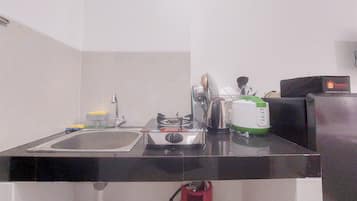 Estúdio luxo | Cozinha privada | Geladeira, cooktop