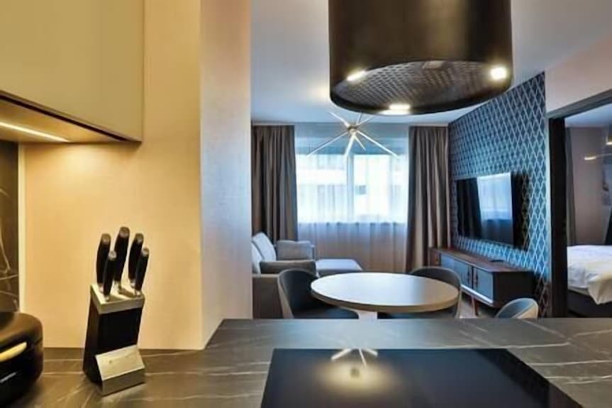 Imct - Sun Hill A210 Luxury Suites - Boedapest