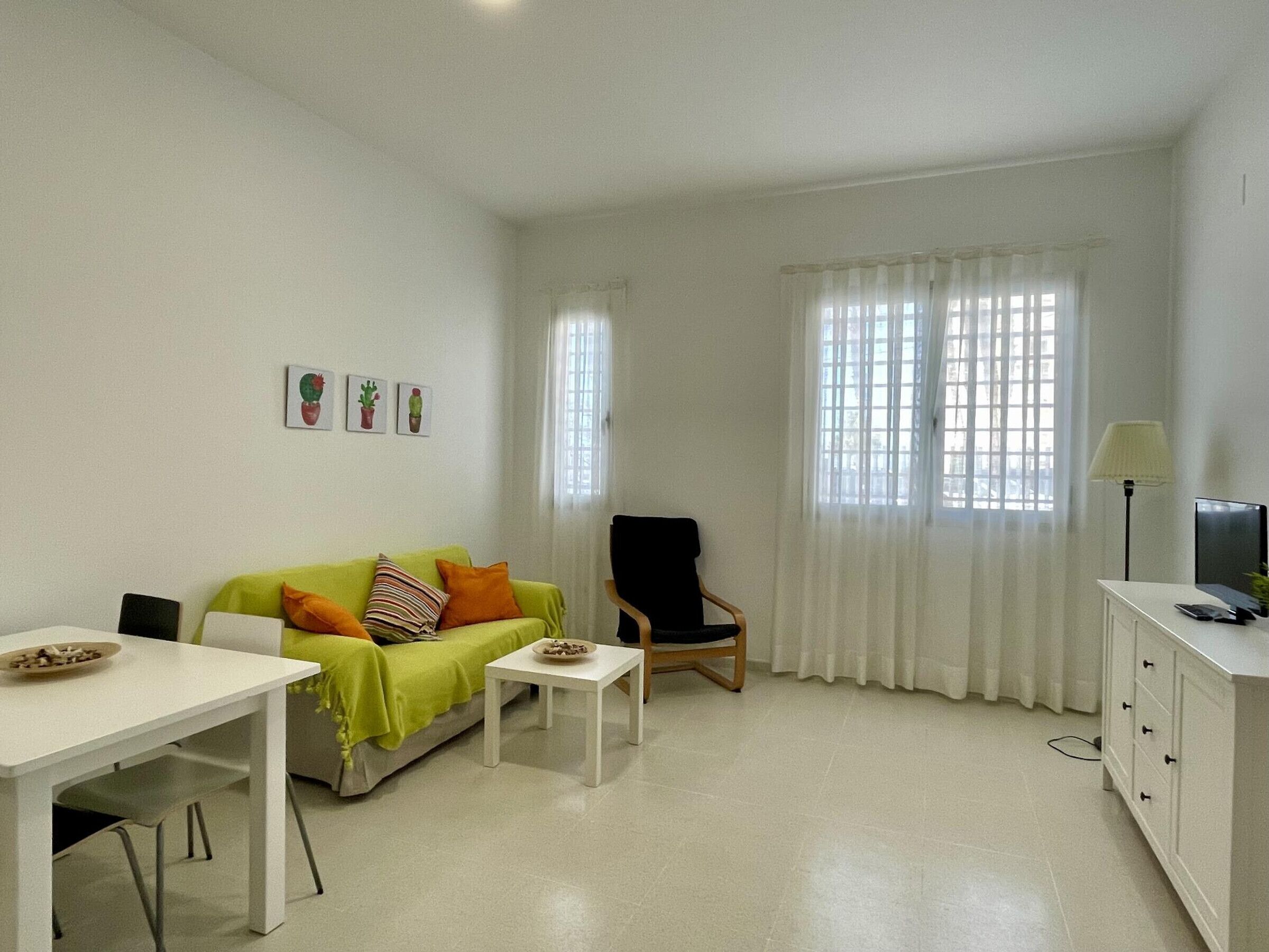 Beachfront Apartment In Torrox-costa With Air Conditioning And Wi-fi - Torrox Costa