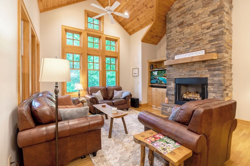 Serenity Now, Townhome 16a---new Listing, Mountain Townhome, Gated Resort, Indoor\/outdoor Pools A... - Blue Ridge Mountains