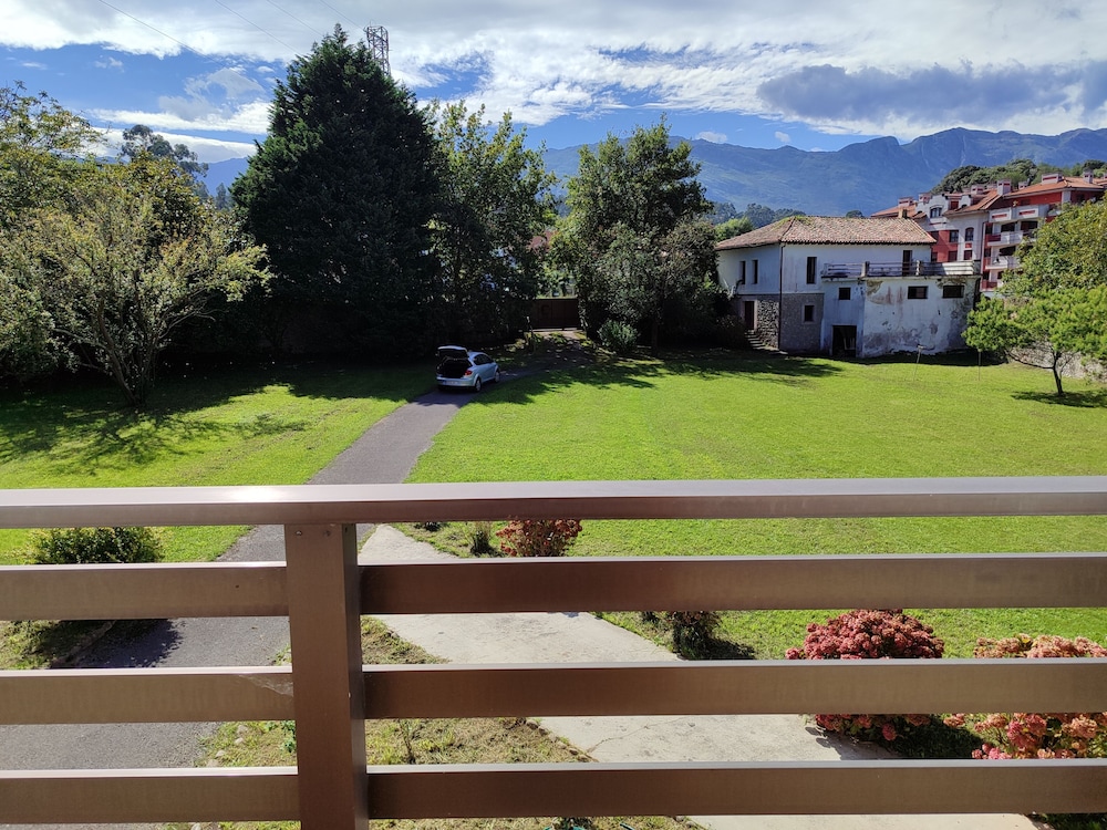 Charming 6-bed Chalet In Llanes - Llanes