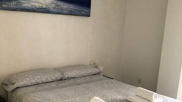 Casa | 3 quartos, ferros/tábuas de passar roupa, Wi-Fi de cortesia