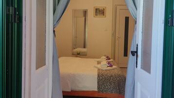 Casa (Room Porat 2 with Private Terrace - D) | 1 quarto