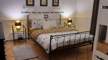 Apartamento (Apartment Stella Casa Bruno - Two Bed) | 2 quartos, berços/camas para crianças