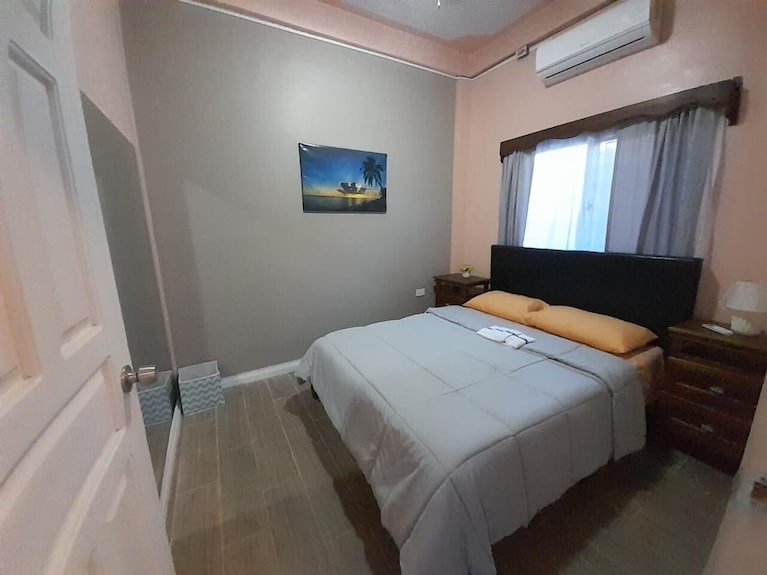 Cozy 2-bedroom Hotel With Ac And Wifi In Delightful Tela - Tela