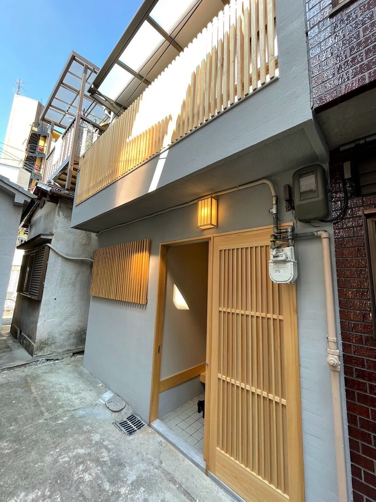 Tamatsukan - Osaka, Japan